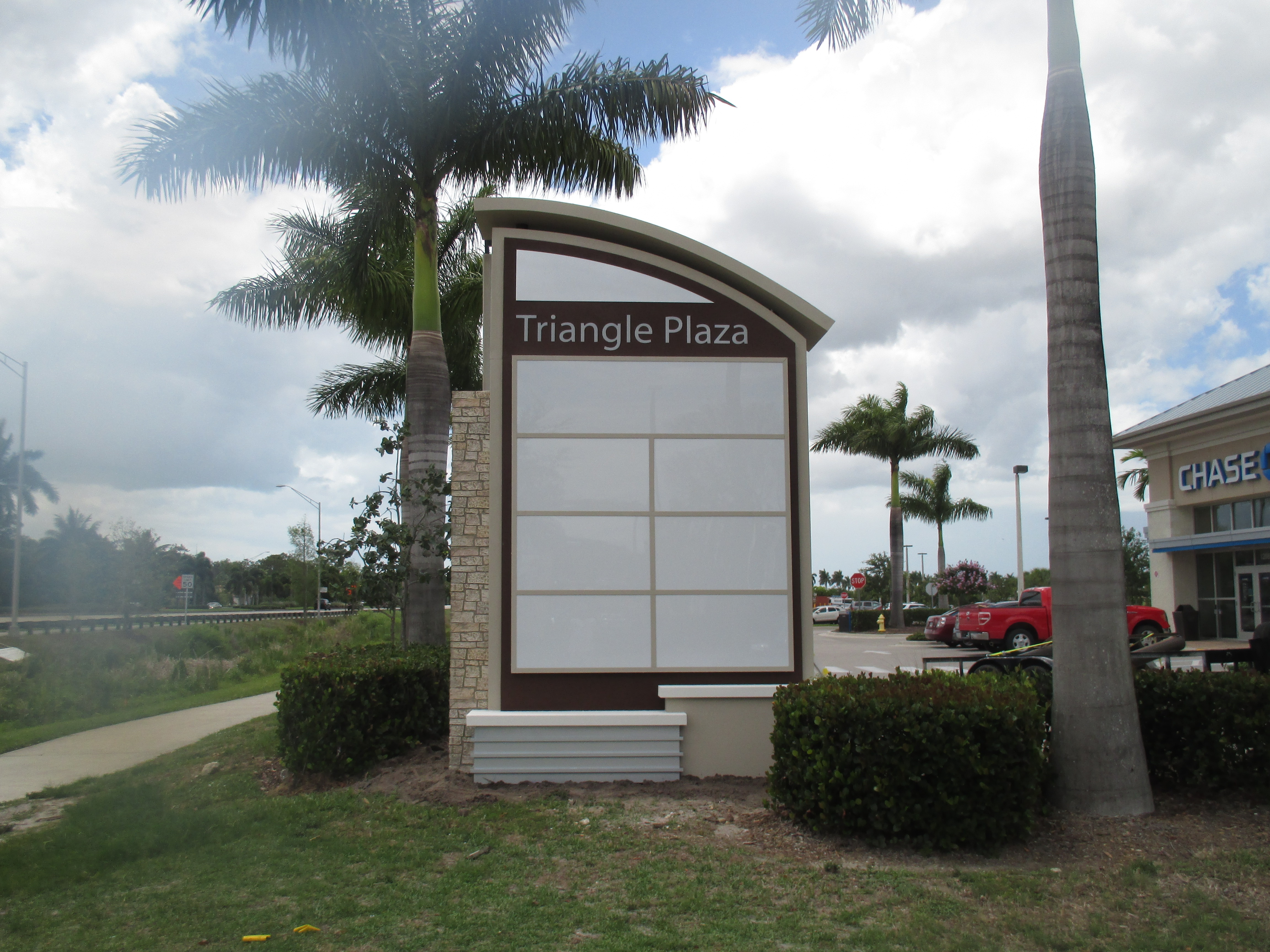 Fort Myers Sign Company, Business Sign Company, Electrical Signs